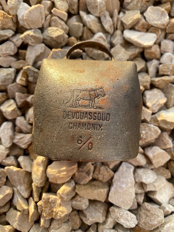 Cloche à vaches (Chamonix devouassoud) (Gebraucht) in Payerne für CHF 17 – mit Lieferung auf ...