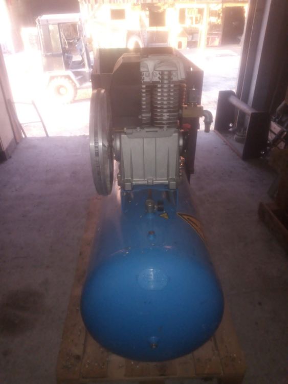 Kompressor 380 Volt / 270 Liter | Kaufen auf Ricardo