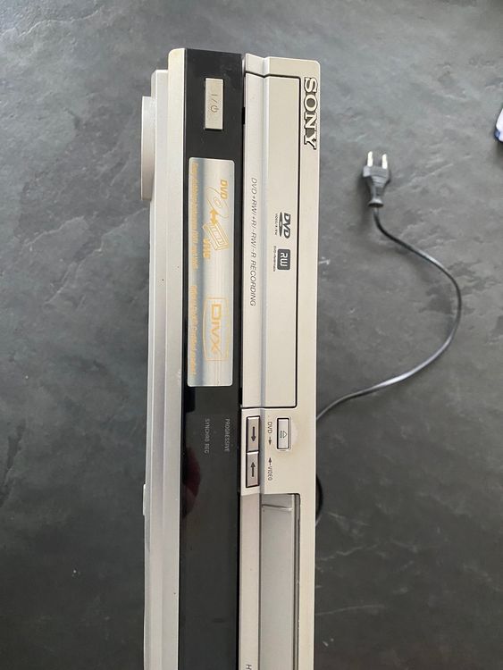 Sony RDR-VX420E VHSCassetten Recorder/DVD Recorder (Defekt) in ...