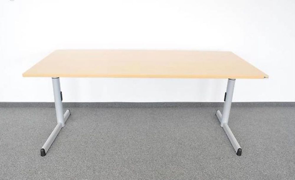 Steelcase Tenaro Schreibtisch 180 x 80 cm (Gebraucht) in Adligenswil ...