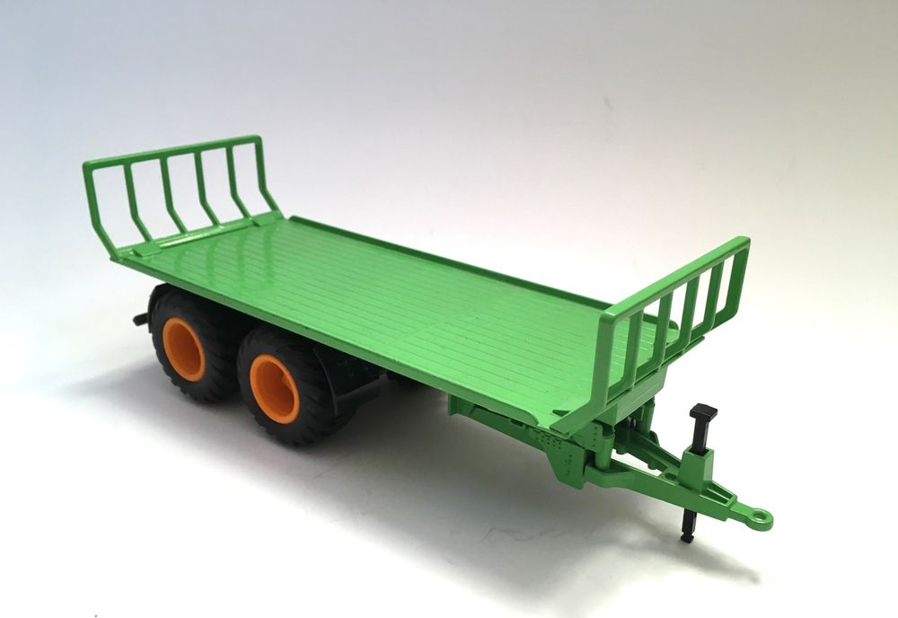 SIKU Rundballenanhänger 1:32 | Kaufen auf Ricardo