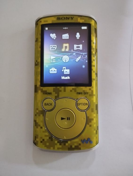 MP4 Player Sony Walkman NWZ-E463 - Digital Player - 4 GB (Gebraucht) in ...