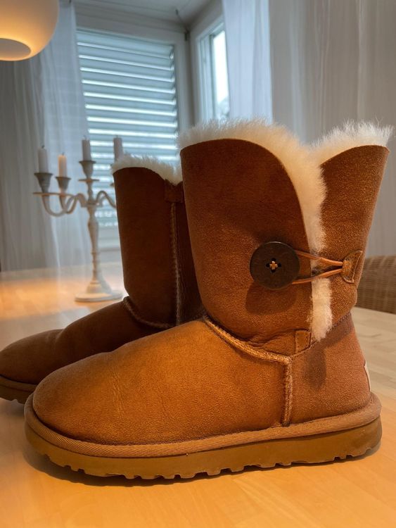 UGGs Original (Neu (gemäss Beschreibung)) in Langnau am Albis für CHF 59 – mit Lieferung auf ...