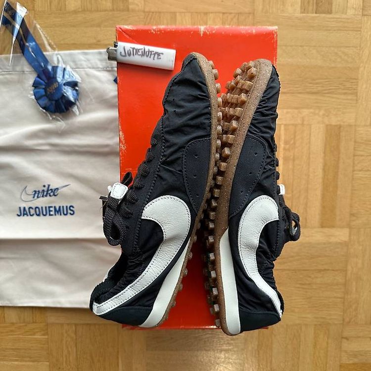 Nike Moon Shoe SP Jacquemus, US12.5 WMNS / EU 45, HV8547-001 (Neu und ...