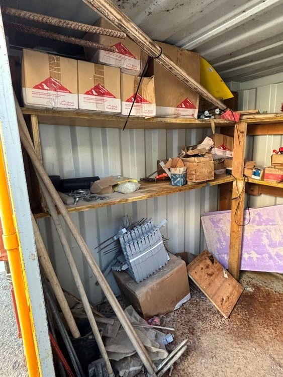 Werkzeugcontainer (2) (Lot 1217) Standort 4153 Reinach | Kaufen auf Ricardo