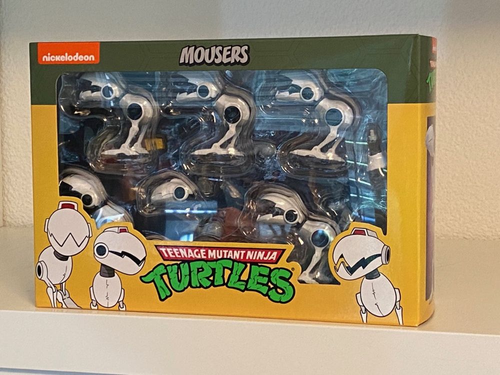 NECA Teenage Mutant Ninja Turtles Mousers (Neu und originalverpackt) in ...
