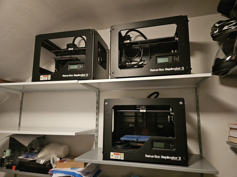 3x Makerbot Replicator 2 (Gebraucht) in Winterthur für CHF 86 – nur ...