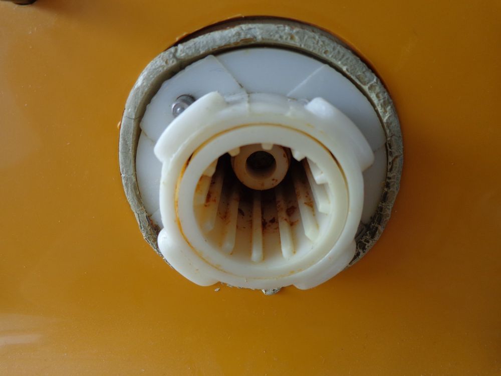 Rotel Fleischwolf mit 2 Lochmesser Daher ab Fr. 12.00 (Gebraucht) in ...