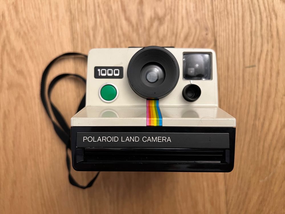 Polaroid Land Camera 1000 (Defekt) in Bern für CHF 15 – mit Lieferung ...