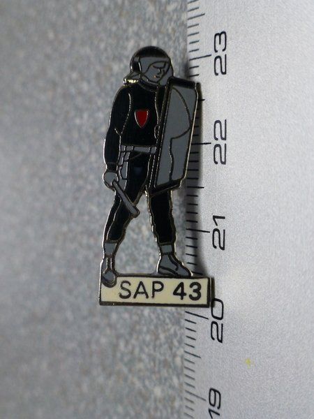 PIN PINS POLIZEI POLICE ABZEICHEN Uniform | Kaufen auf Ricardo