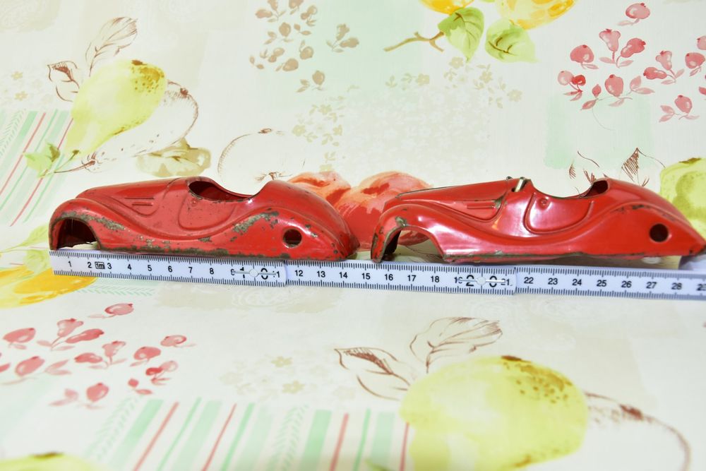 FÜR FR. 5.00 SCHUCO CAROSSERIE SCHROTTPLATZ 4 STÜCK METALL (Defekt) in ...