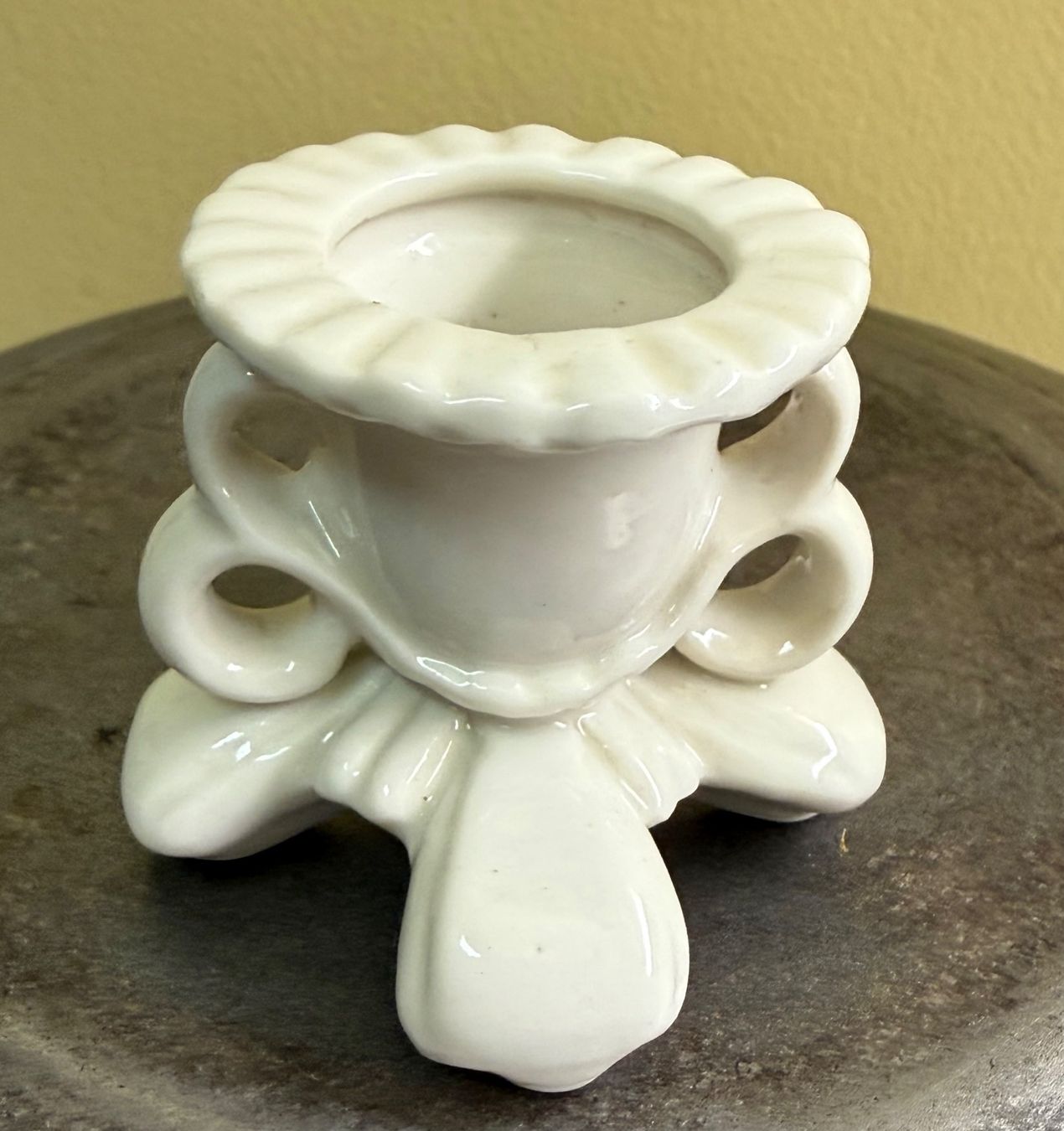 schwarze Madonna - eine kleine (13 cm) Porzellanfigur (Gebraucht) in ...