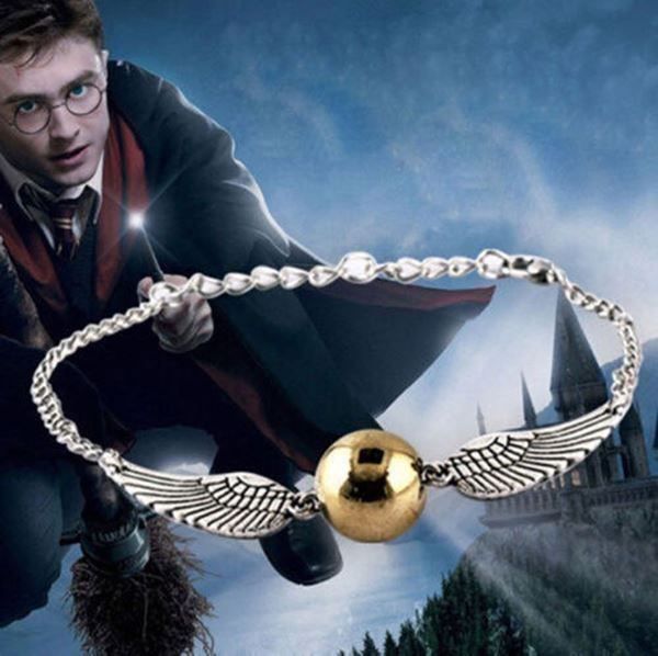 NEU Goldener Schnatz mit Kette Harry Potter Quidditch (Neu und ...