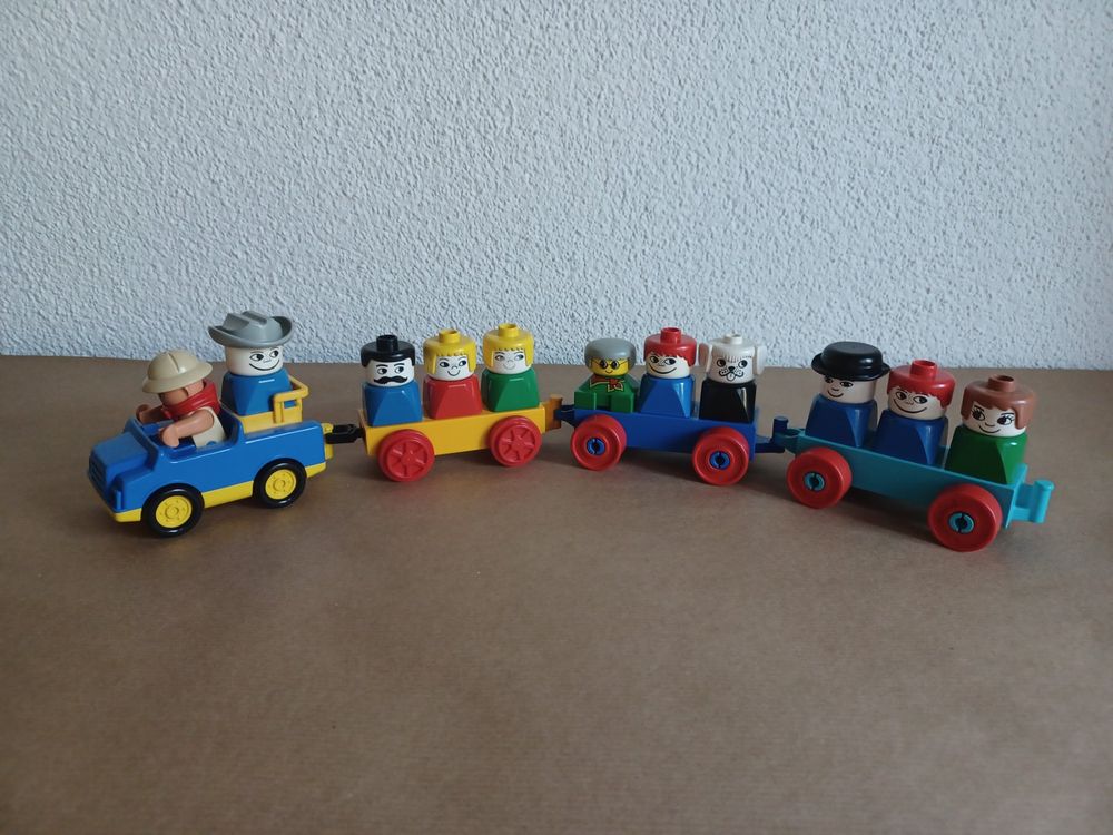 Duplo 11 versch. Figuren + Fahrzeuge/Anhänger gemäss Bildern (Gebraucht) in Hagendorn für CHF 9 ...