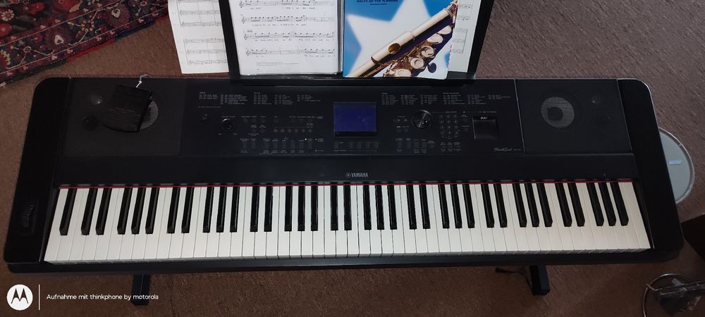 Yamaha Portable Grand DGX-660 Keyboard - Top Zustand! (Gebraucht) in ...