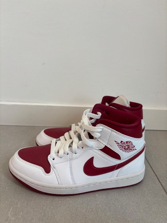 Nike Air Jordan 1 Mid Reverse Chicago 2022 (Neu (gemäss Beschreibung ...