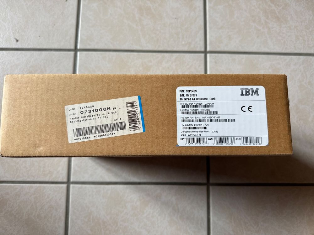 IBM ThinkPad X4 UltraBase Dock und CD RW/DVD (New Old Stock) (Neu und ...