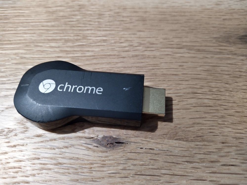 Chromecast (1st gen) (Gebraucht) in Zürich für CHF 1 – mit Lieferung ...