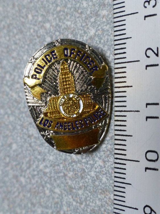 PIN PINS POLIZEI POLICE POLIZIA USA Sheriff Stern Abzeichen (Gebraucht) in Gränichen für CHF 6 ...