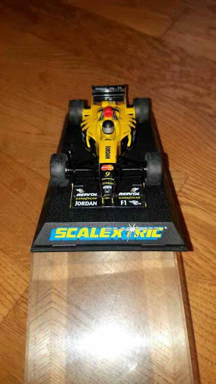 Scalectric Jordan Peugeot 197 | Kaufen auf Ricardo
