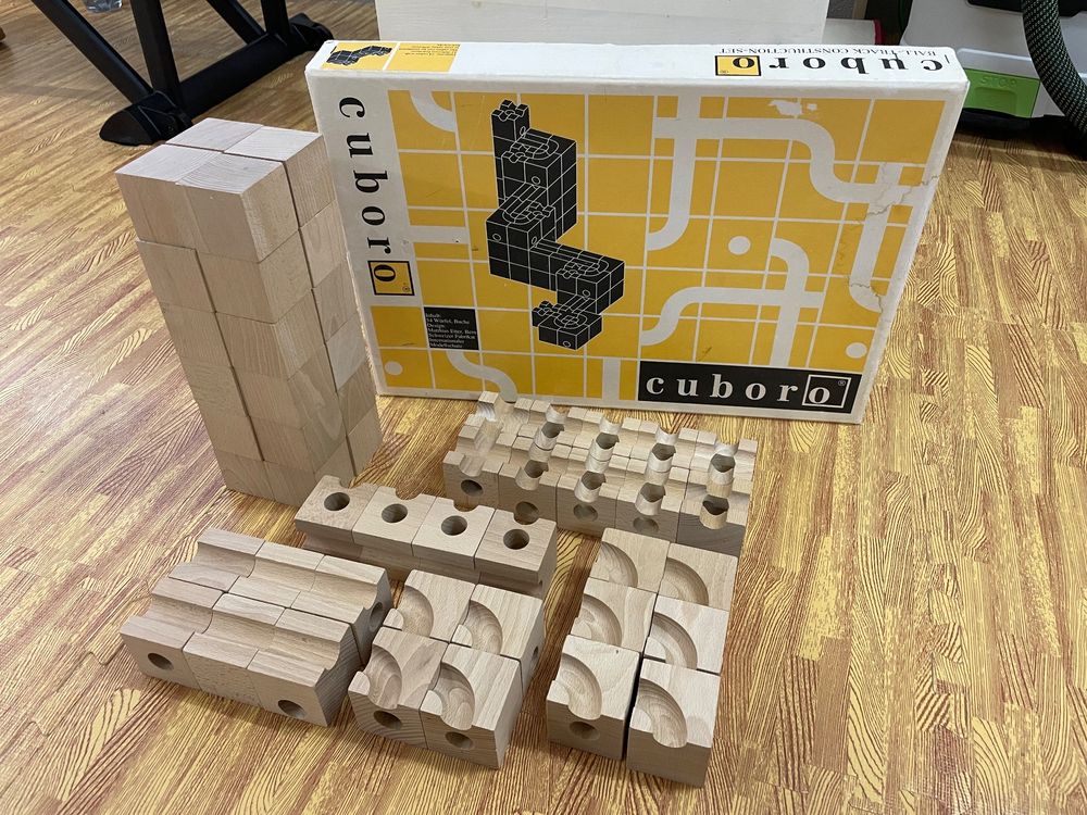 Cuboro Kugelbahnsystem. 54 Buche Echtholz-Würfel, gebraucht | Kaufen ...