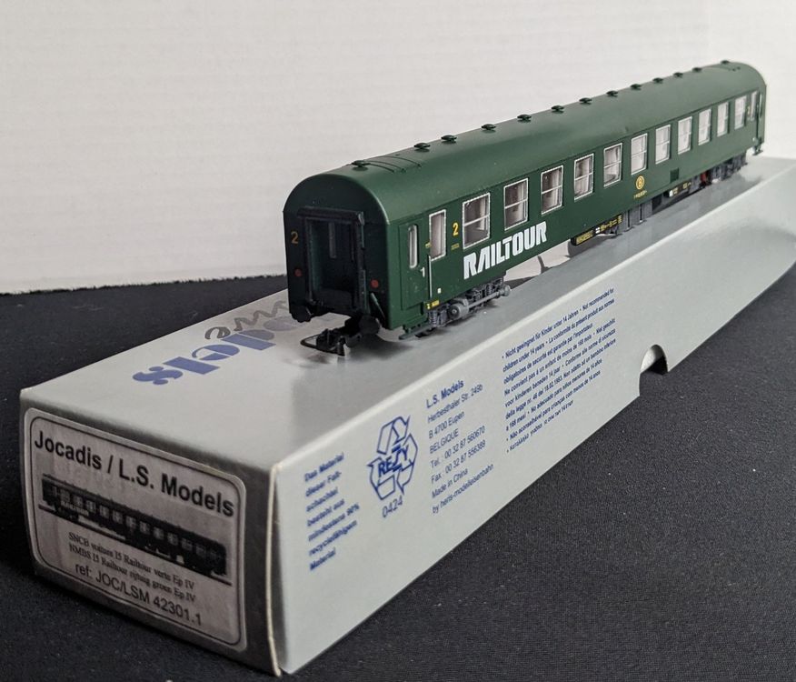 LS Models 42301.1 + 2 SNCB 2 voitures-couchettes I5 RAILTOUR (Neu und ...