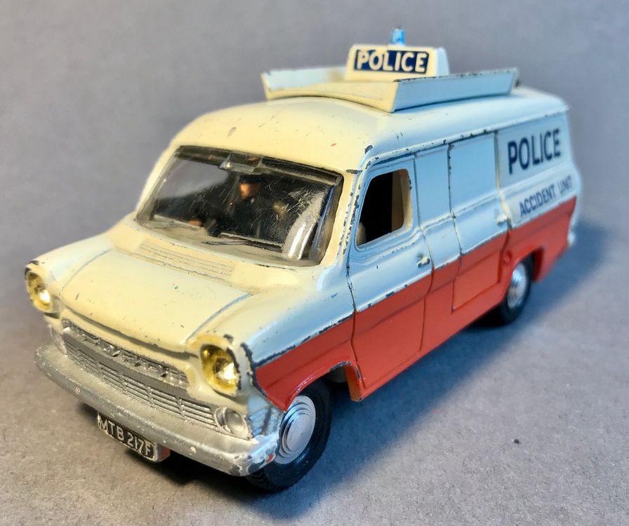 Dinky Toys Ford Transit Police Van | Kaufen auf Ricardo
