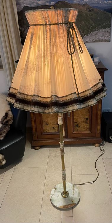 Antike Stehlampe Messing Marmor Vintage 50er Jahre Deko L... | Kaufen auf Ricardo