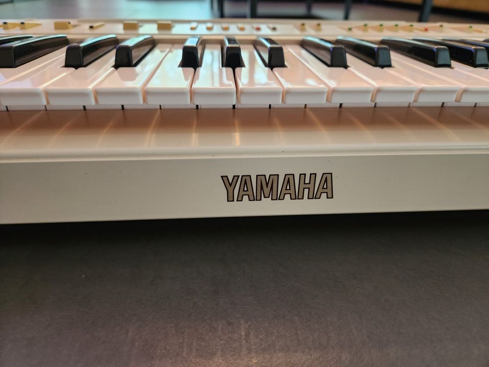 Yamaha PS-30 Portable Keyboard (Gebraucht) in Dietikon für CHF 62 – nur ...