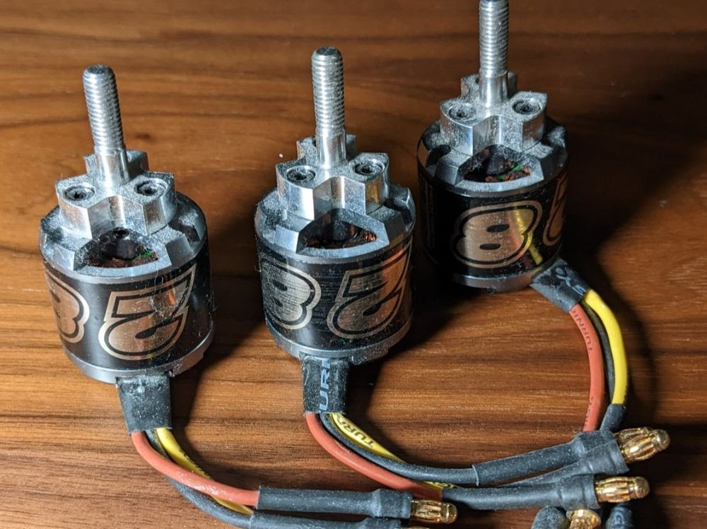 Brushless Motor NTM Prop Drive Serie 28-30 900kv / 300W | Kaufen auf ...