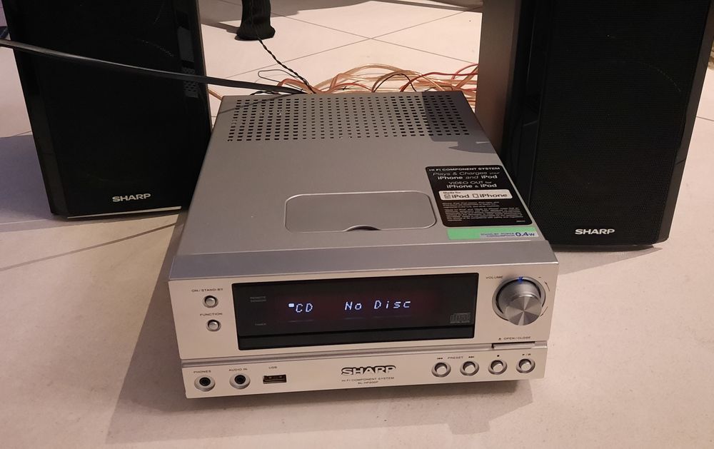 SHARP Hi Fi Component System XL-HF200P 2 Lautsprecher | Kaufen auf Ricardo