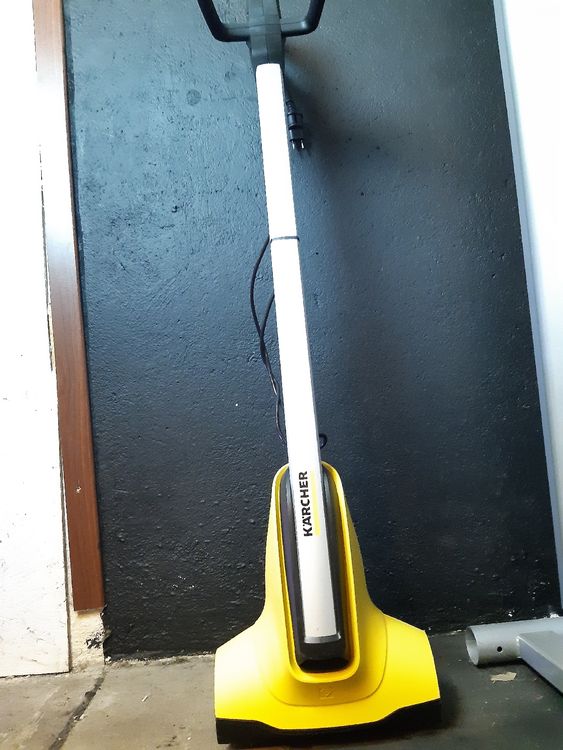 Kärcher Terrassenreiniger (Gebraucht) in Reinach AG für CHF 120 – nur Abholung auf Ricardo kaufen