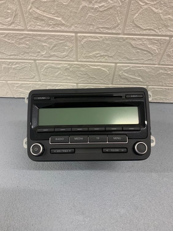 VW Golf 6 Original Radio (Gebraucht) in Safenwil für CHF 50 – nur ...