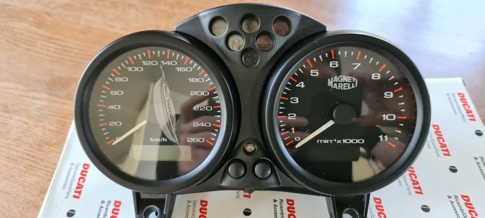 Ducati Monster Tacho | Kaufen auf Ricardo