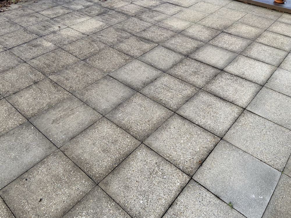 Bodenplatten 50 x 50 Total ca. 50-55m2 (Gebraucht) in Niederhasli für ...