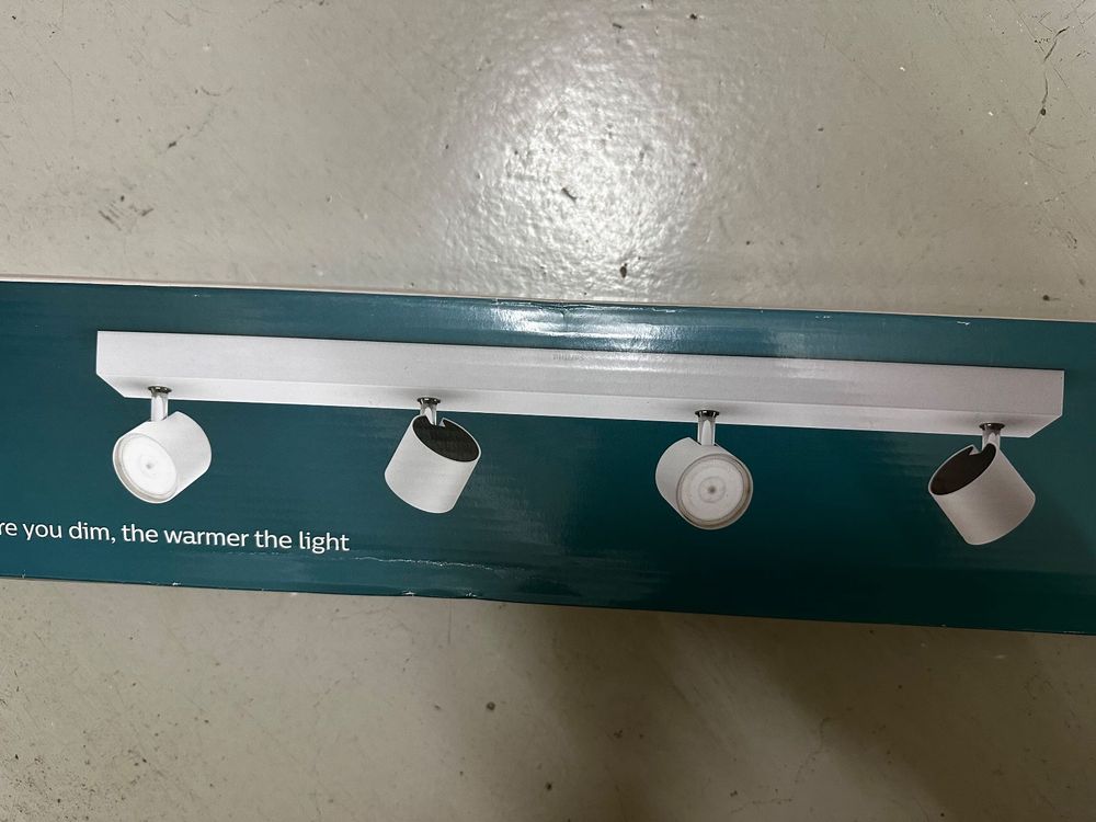 4-fach LED Spot Leuchte Philips (Gebraucht) in Thalwil für CHF 55 – mit ...