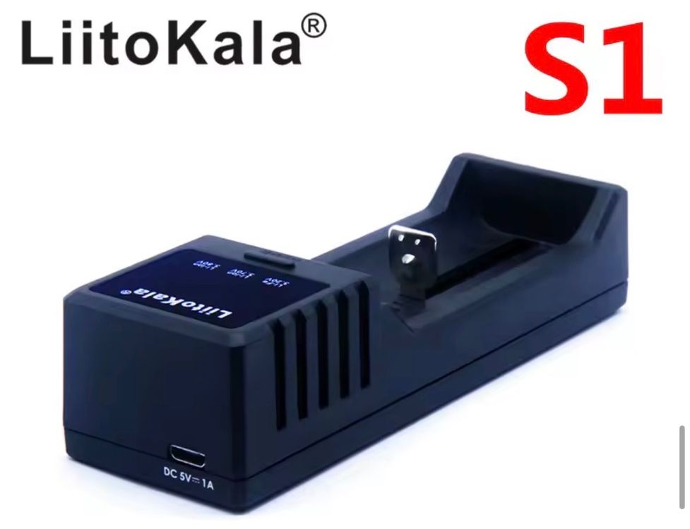 LiitoKala Lii-S1 Digital-Charger plus AC Adapter und USB-C (Neu und ...