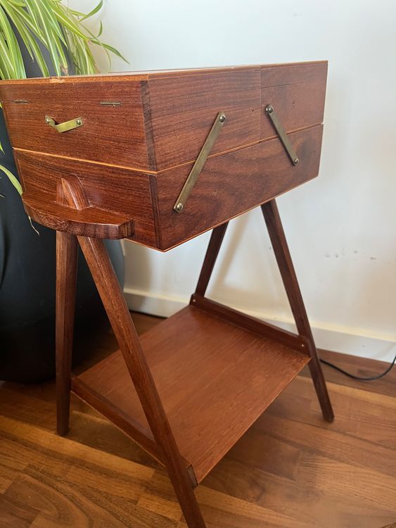 Retro Nähkästchen / Nähtischchen, Holz, Vintage, Top! (53) (Gebraucht ...