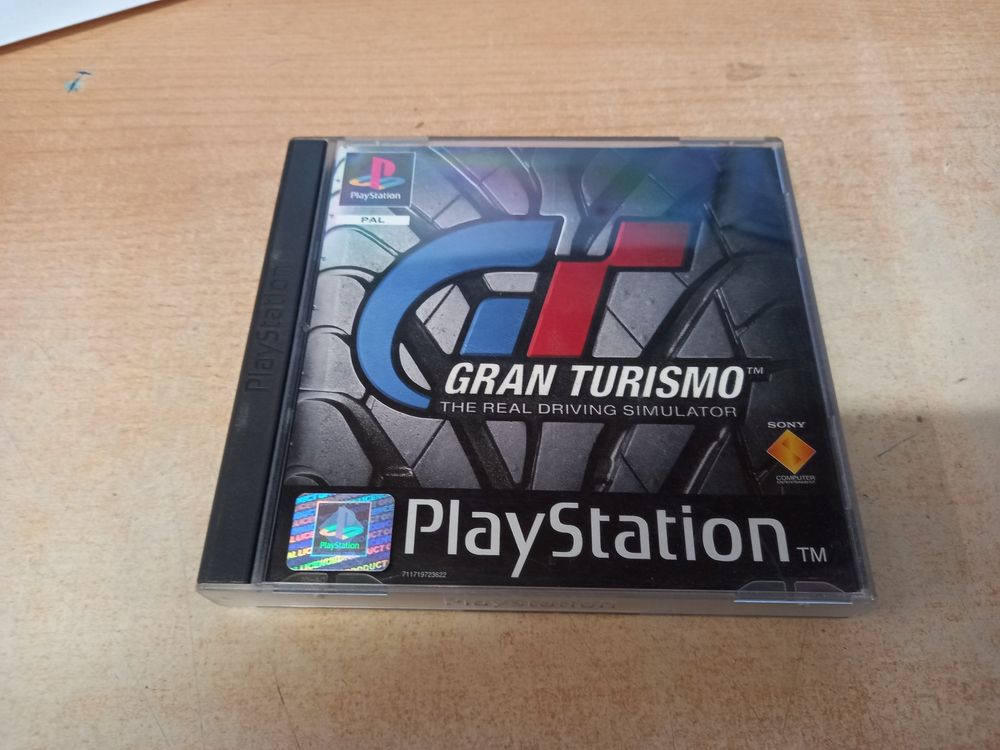 Gran Turismo The Real Driving Simulator PS1 (D'occasion) à Prez-vers ...