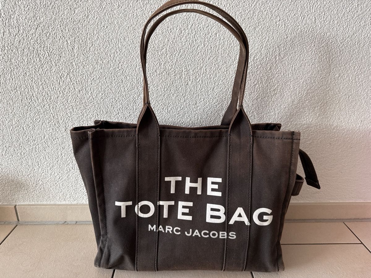 Marc Jacobs The Tote Bag (Gebraucht) in Weggis für CHF 75 – mit Lieferung auf Ricardo kaufen