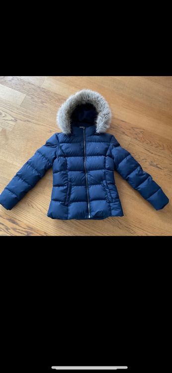 Daunenjacke Tommy Hilfiger Gr.164 (Gebraucht) in Buchberg für CHF 28 – mit Lieferung auf Ricardo ...