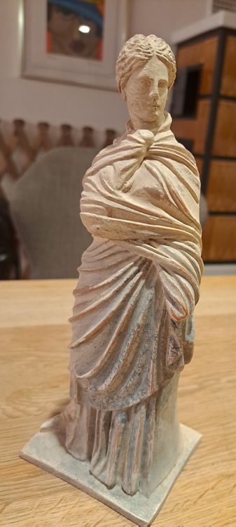 Terracotta Figur (Gebraucht) in Rehetobel für CHF 80 – nur Abholung auf Ricardo kaufen