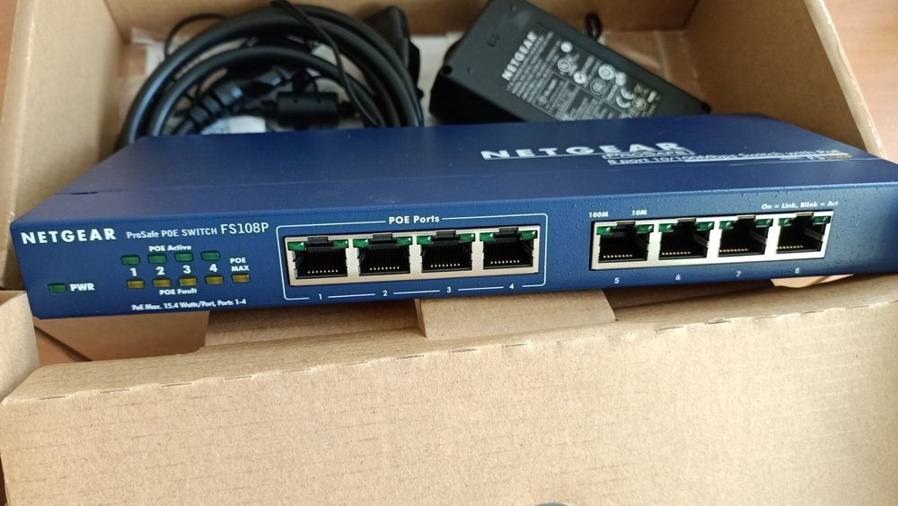 Netgear Prosafe switch with POE FS108P (Neu (gemäss Beschreibung)) in ...