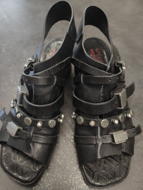 Sandales AS98 cuir noir cloutées été 40 (Gebraucht) in Massongex für ...