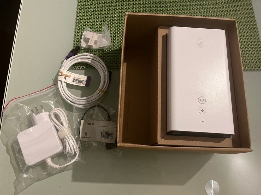 Gut erhaltene Swisscom Internet Box 2 Router mit WLAN | Kaufen auf Ricardo