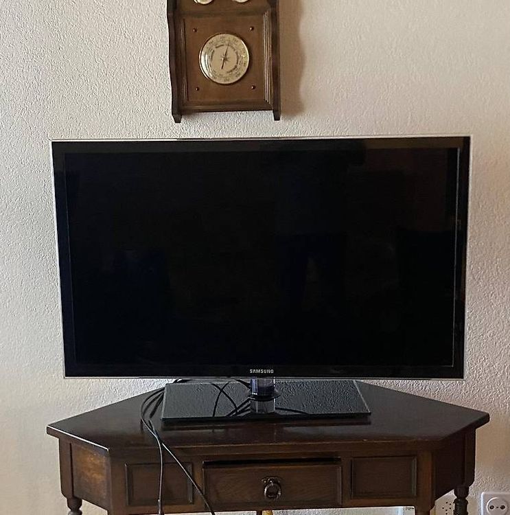Samsung LED TV 40" (Modell UE40D5000) (Gebraucht) in Zürich für CHF 50 ...