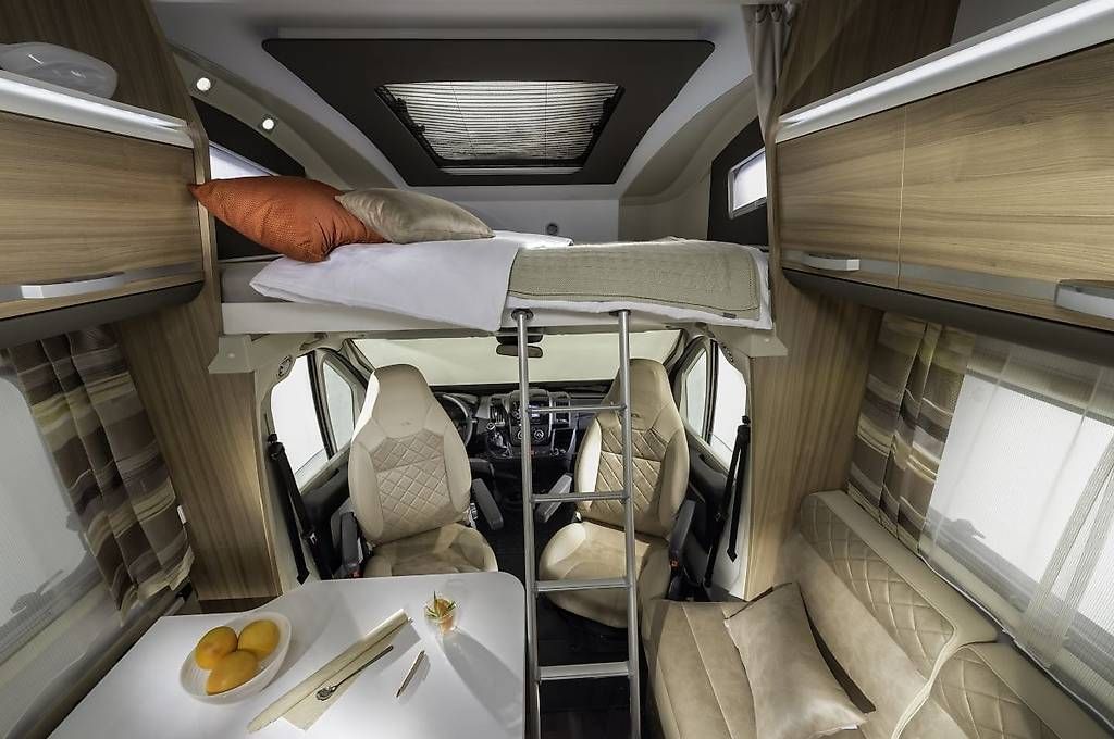 Location Campingcar Adria Coral XL Plus 670 (D'occasion) à Bévilard ...