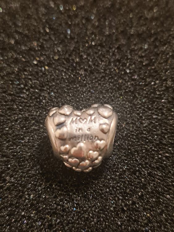Pandora Charms Herz (Neu (gemäss Beschreibung)) in Anglikon für CHF 25 – mit Lieferung auf ...