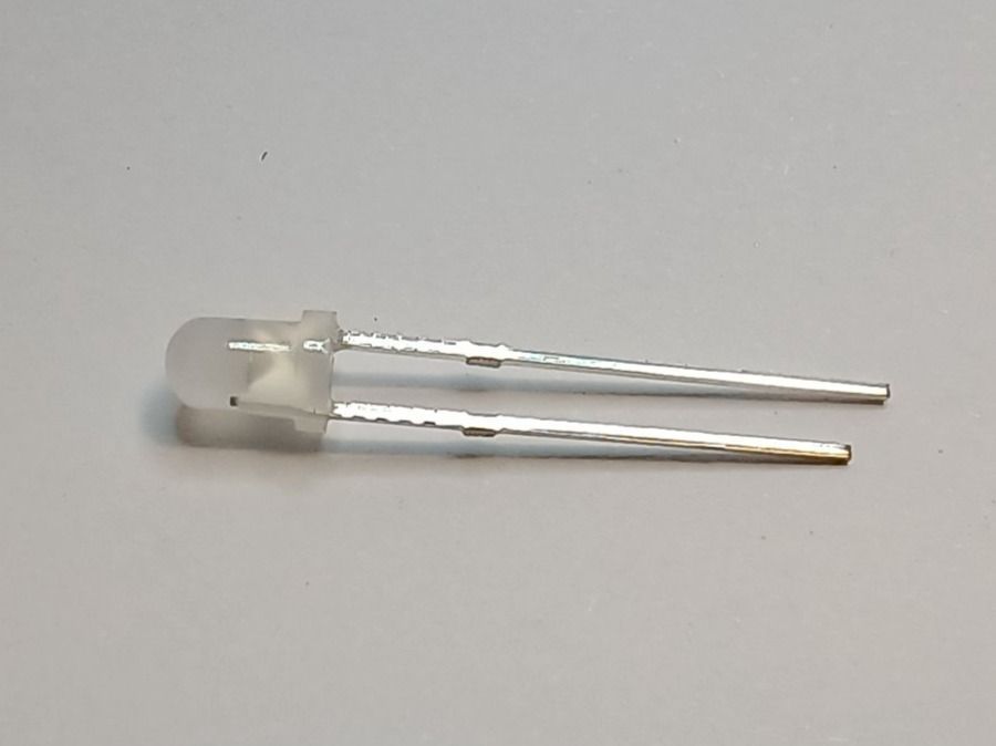 1 Stk. LED 3 mm diffus warmweiß 5-24 Volt ( LGB usw.) | Kaufen auf Ricardo