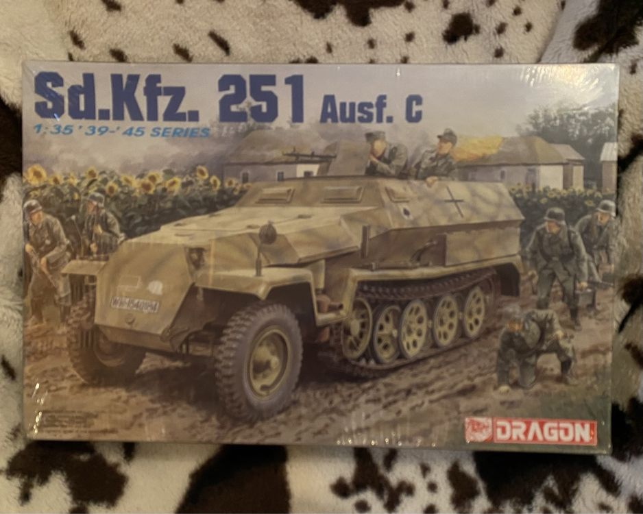 SdKfz 251 Ausf C 1:35 (Neu (gemäss Beschreibung)) in Ramersberg für CHF 22.9 – mit Lieferung auf ...